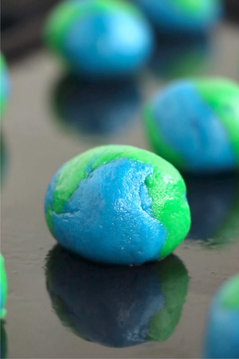Earth Day Cookies Recipe - Bitz & Giggles
