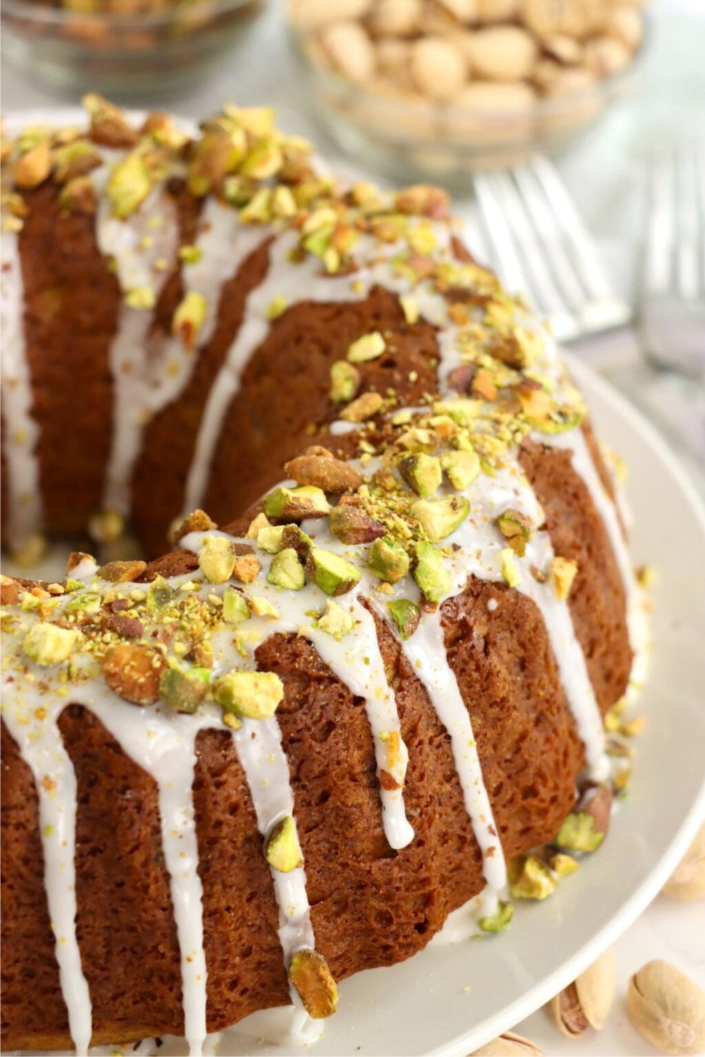 Pistachio Pudding Cake - Bitz & Giggles
